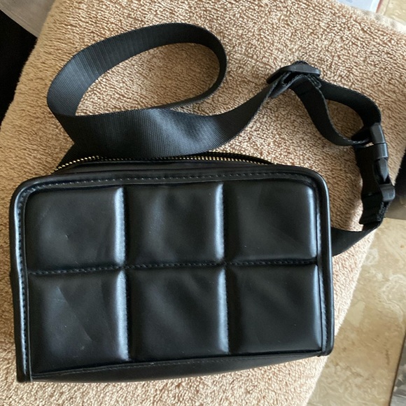 Amanda Uprichard | Bags | Amanda Up Richard Quilted Black Crossbody Bag ...